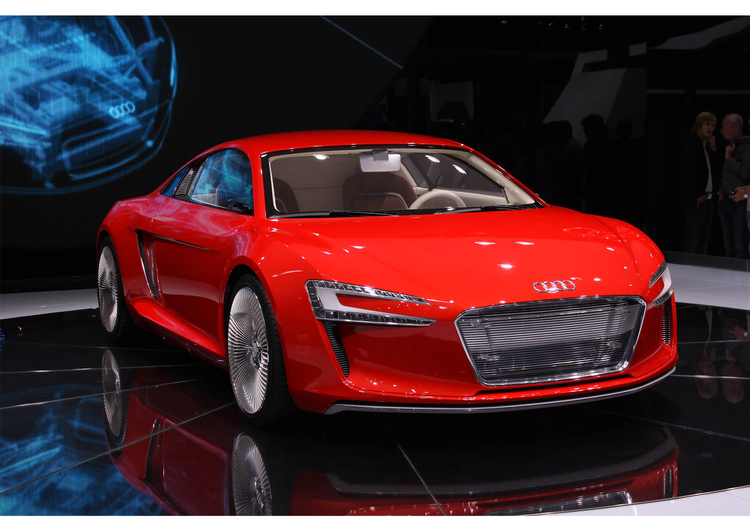 Foto di Automobili – 2 Immagini da Stampare Gratis